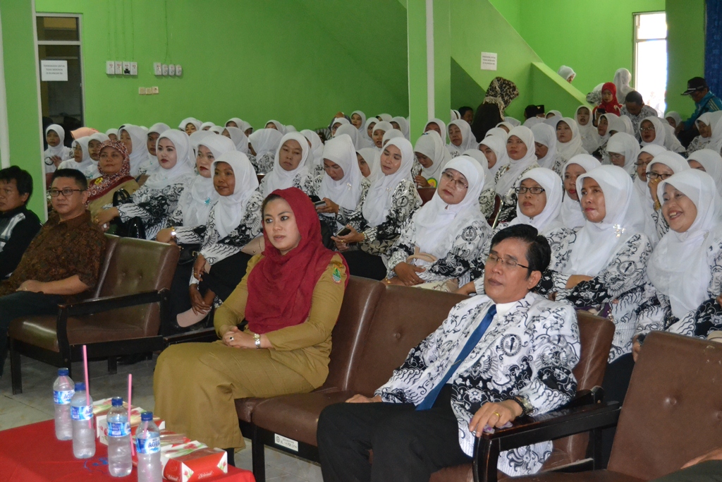 Sambut Hari Guru, PGRI Karawang Gelar Lomba Paduan Suara | Situs Resmi ... Sambut Hari Guru, PGRI Karawang Gelar Lomba Paduan Suara | Situs Resmi ...